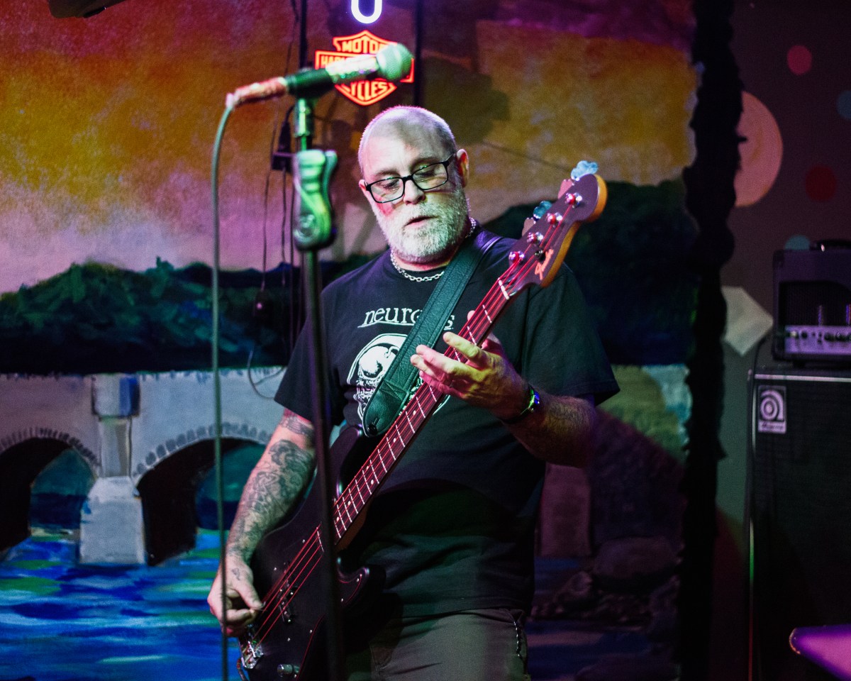 Sid Vesuvius: Loud, Loose, and Running on Pure Rock ’n Roll – MID SOUTH